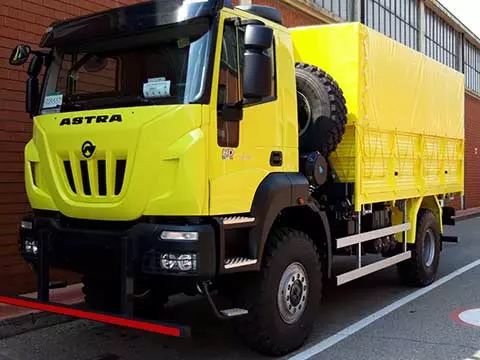 Autolink Trucks & Machinery | Revendeur officiel Iveco - Astra Afrique